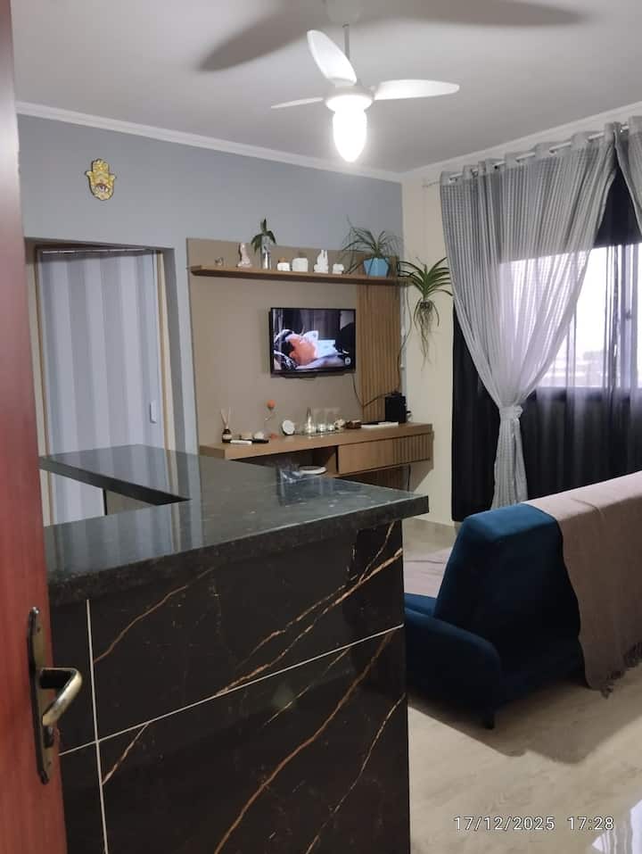 Kitnet/guilhermina 200m Da Praia/1vaga/wi-fi - Praia Grande