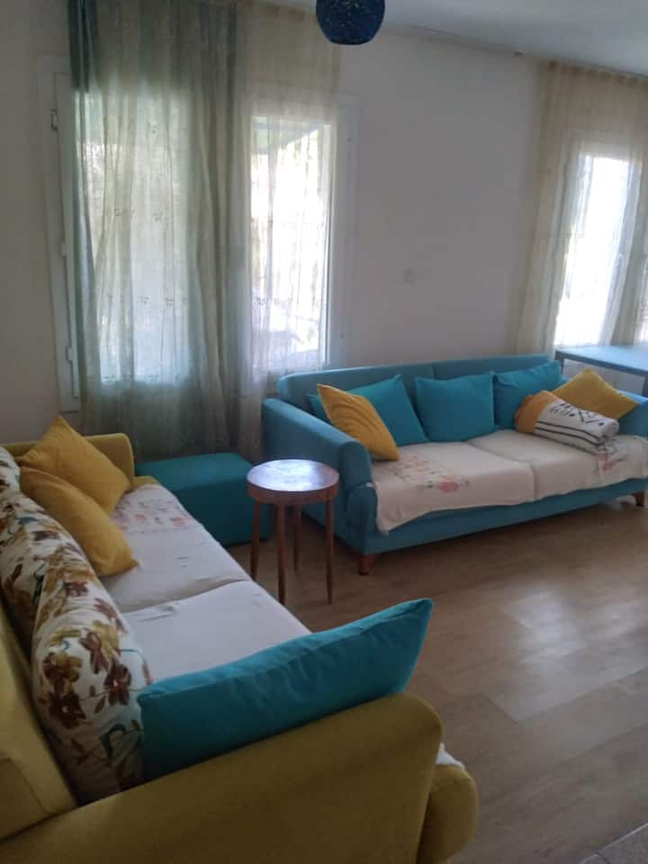 Doğanın  Içinde Sakin Ve Huzurlu Bir Dinlenme - Foça