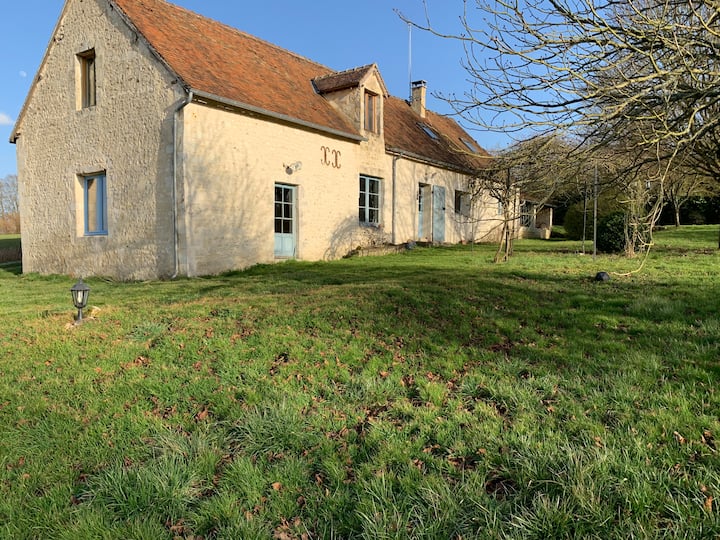Charmante Longère Percheronne Et Son Grand Jardin - Bellême