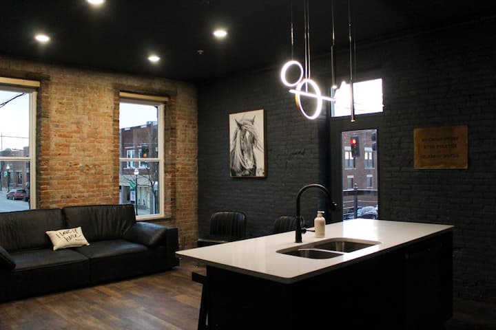 Downtown Loft | Work Space | W/d | Fireplace | Bar - Maryville