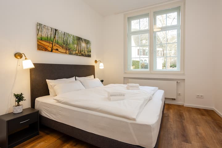 Mariene: Cozy Apartment (Sülz)/parking - Bergisch Gladbach