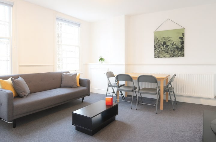 Cosy Camden Maisonette | Home Away From Home - Londra