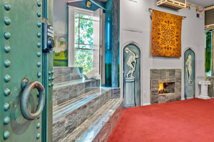 Roman Suite At Victorian Mansion (With Breakfast) - Los Álamos, CA