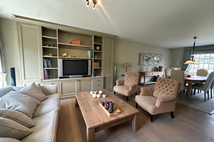 Gezellig Familiehuis Met Tuin In Knokke-zoute - Knokke-Heist