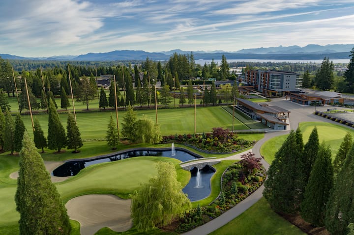 The Residence - Campbell River