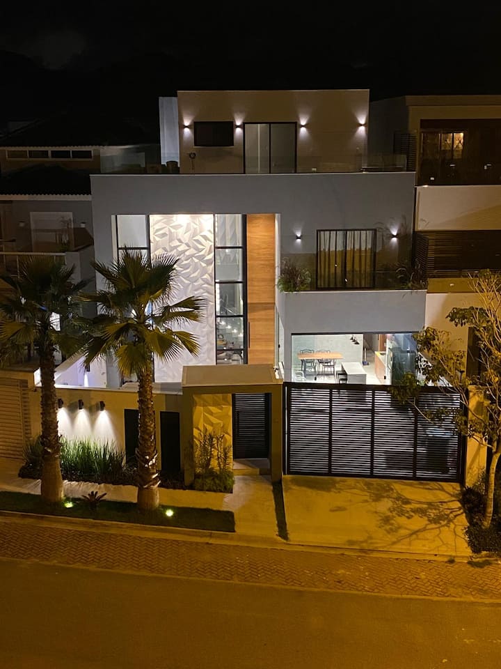 Casa Moderna No Riviera Del Sol Recreio Rj - Rio de Janeiro
