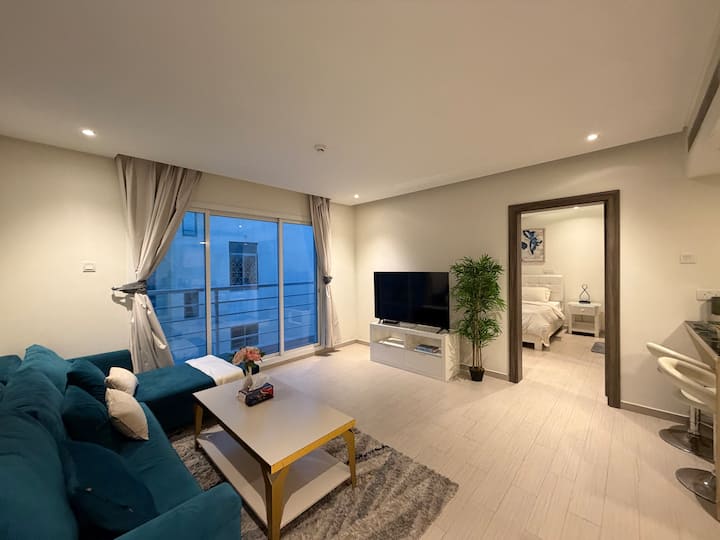 Steps From Al-sayah Square & Rcsi - Bahreïn