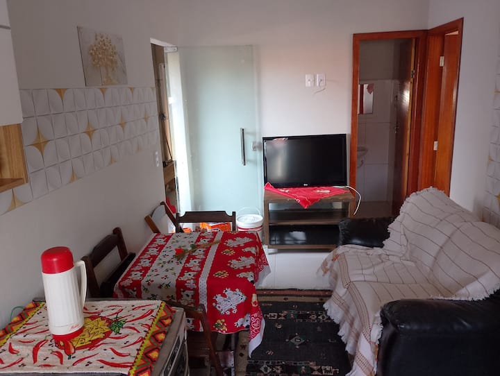 Apartamento No Segundo Andar, Bem Ventilado - São Mateus