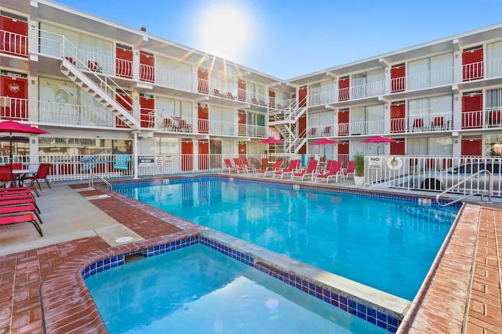 Malibu Drift @ The Malibu - North Wildwood, NJ