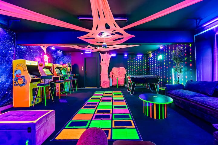 [New] 5br Family Pool Villa W/ Big Outdoor Space - Bakersfield, CA