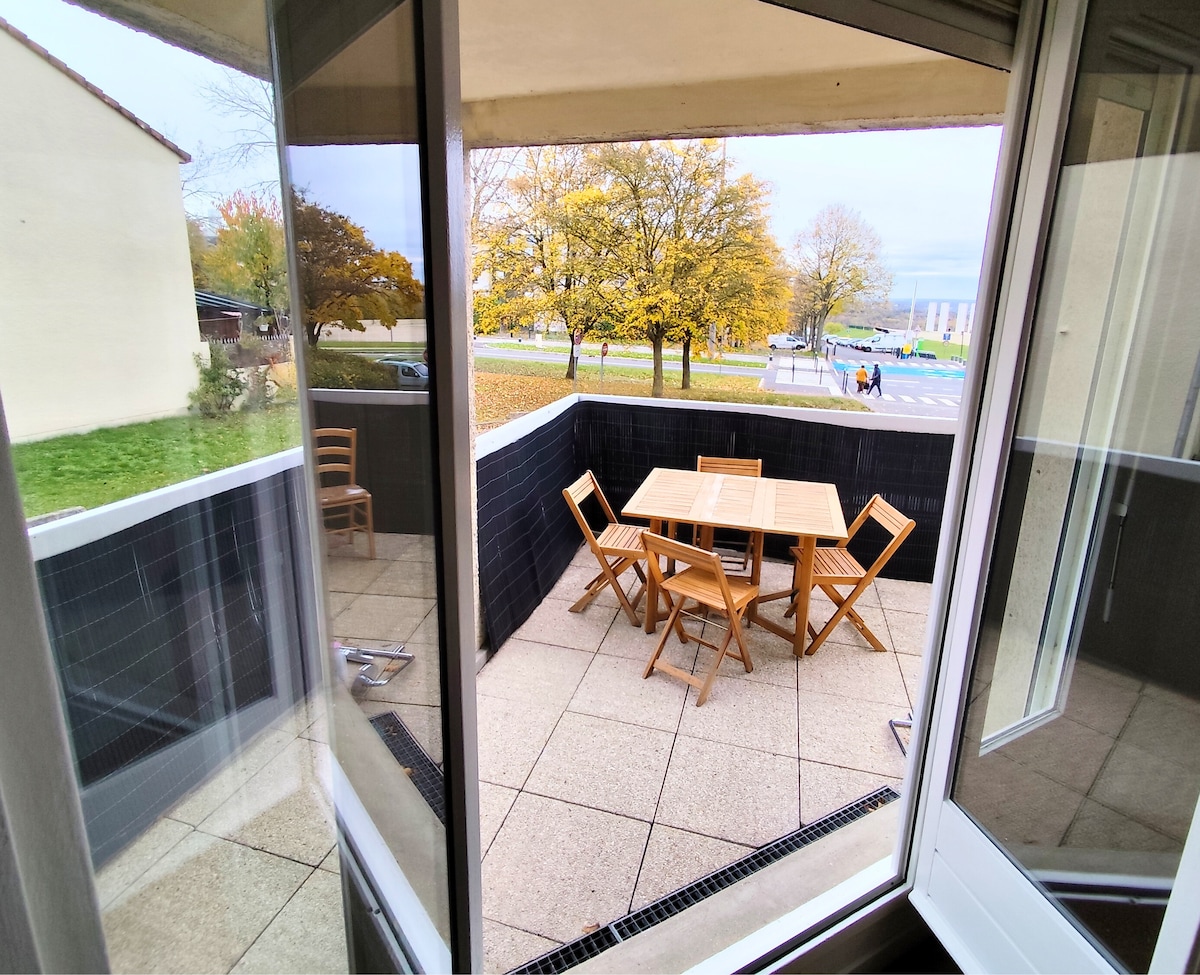 Studio Cosy - Les Douze Colonnes(Axe Majeur Cergy) - Appartements à louer à Cergy, Île-de-France ...