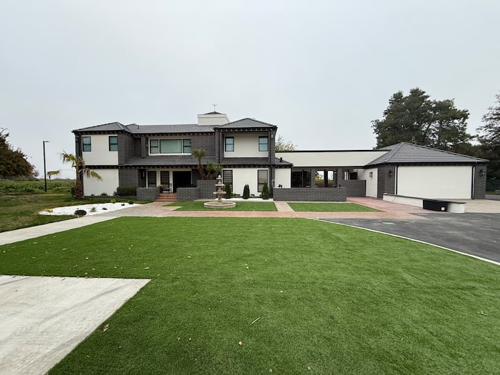 Saffron Villa - Manteca, CA