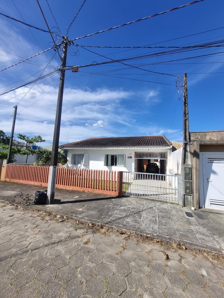 Casa 4 Quartos, Quadra Do Mar ! - Matinhos