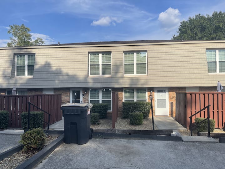 Cross Creek Town Homes C - Knoxville, TN