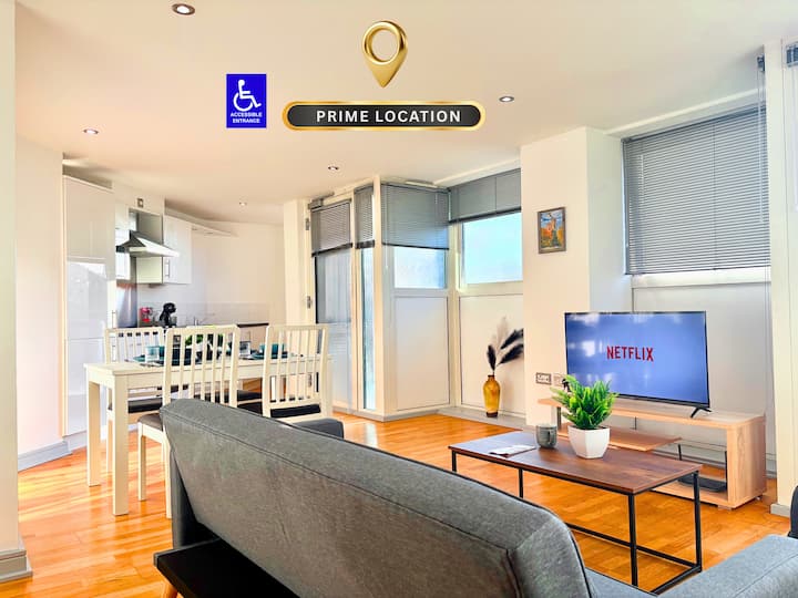 Sunny And Spacious 2 Bed Flat In Prime Location - York