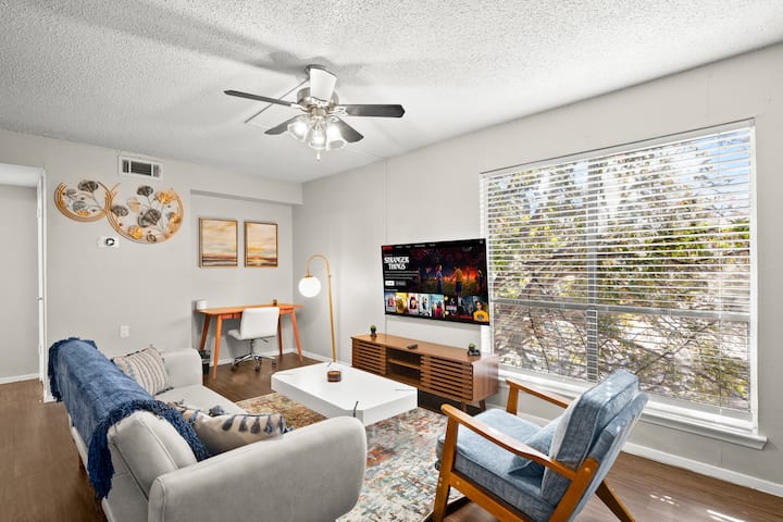 Modern Hyde Park 1br • Fast Wifi • Pool - North Burnet - Austin