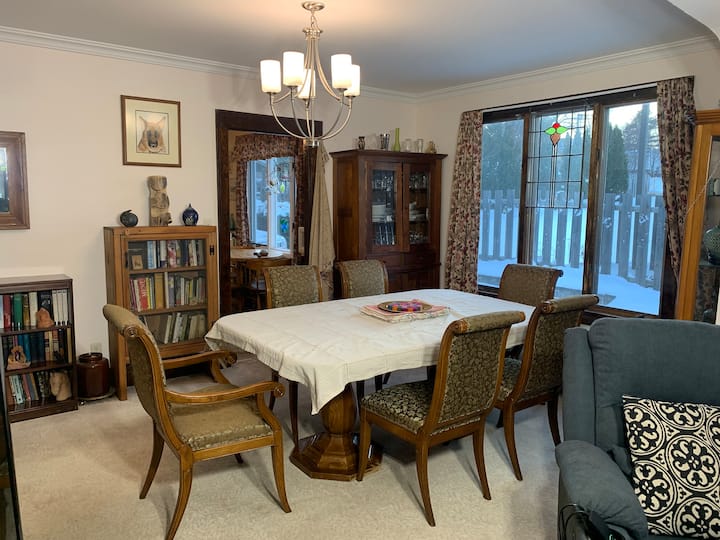 Northwoods Den + Little Eagle's Nest - Marquette, MI