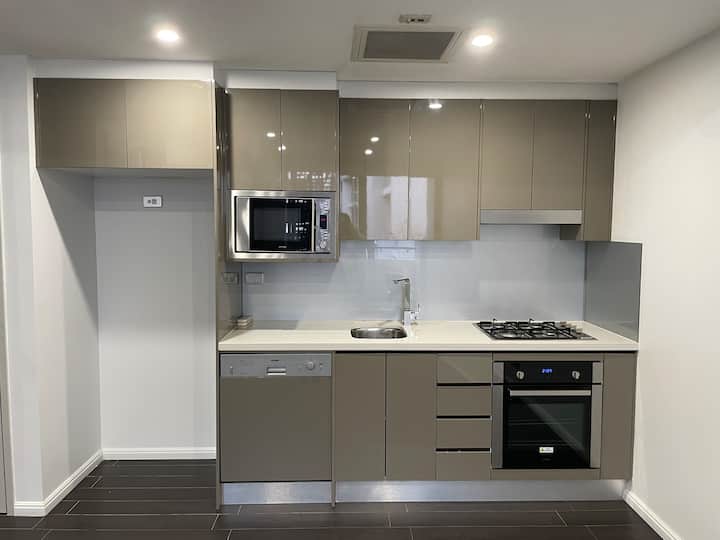1br Apartment With Balcony In Zetland - Sydney