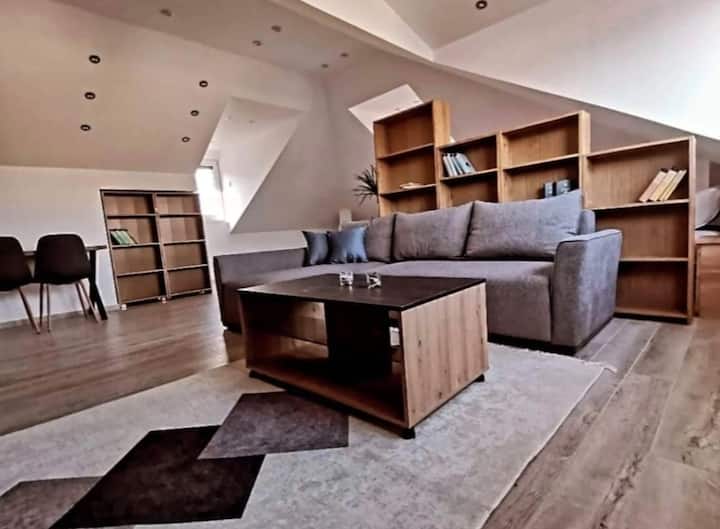 Cozy Loft Retreat-modern Studio In Vrnjačka Banja - Trstenik