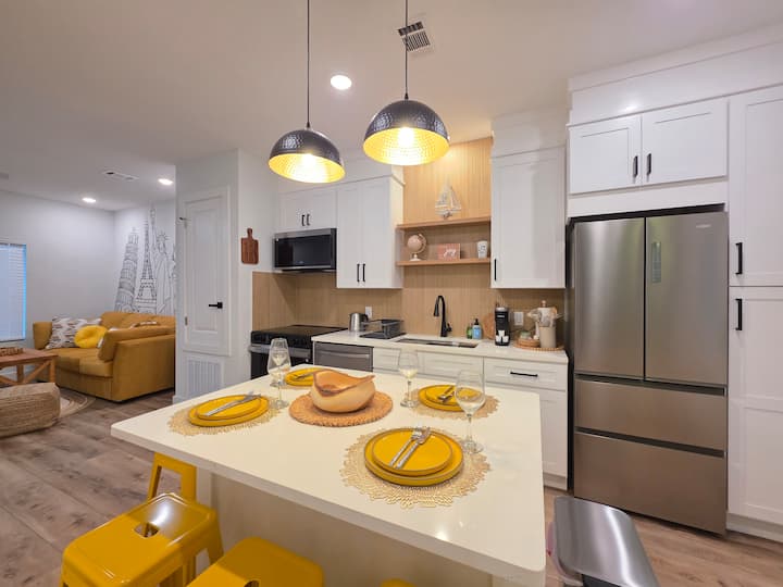 Global Citizen: New Home Near Downtown And Beaches - Pensacola, FL