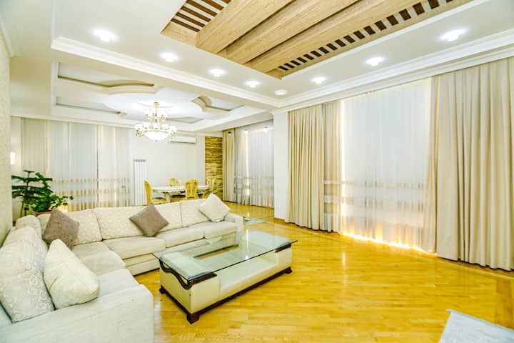 Moderin Villa In The Center Baku - Baku