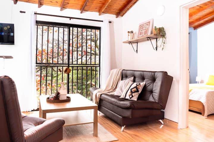401 Cómodo Apartamento Familiar Laureles Dotado - Medellín