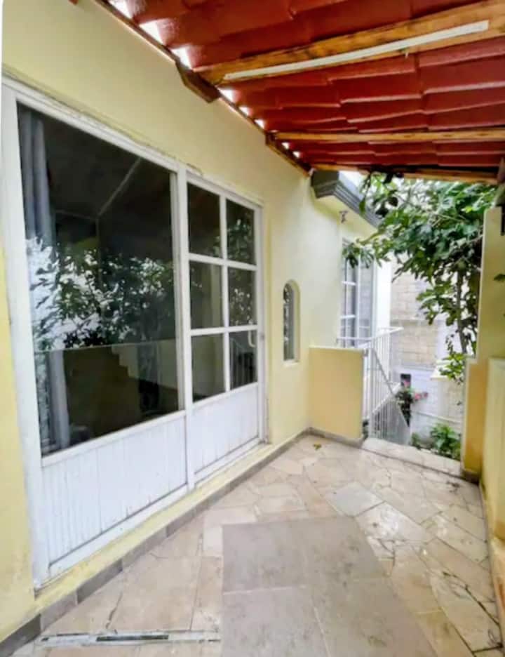 Acogedor Departamento Céntrico Segundo Piso. - Toluca