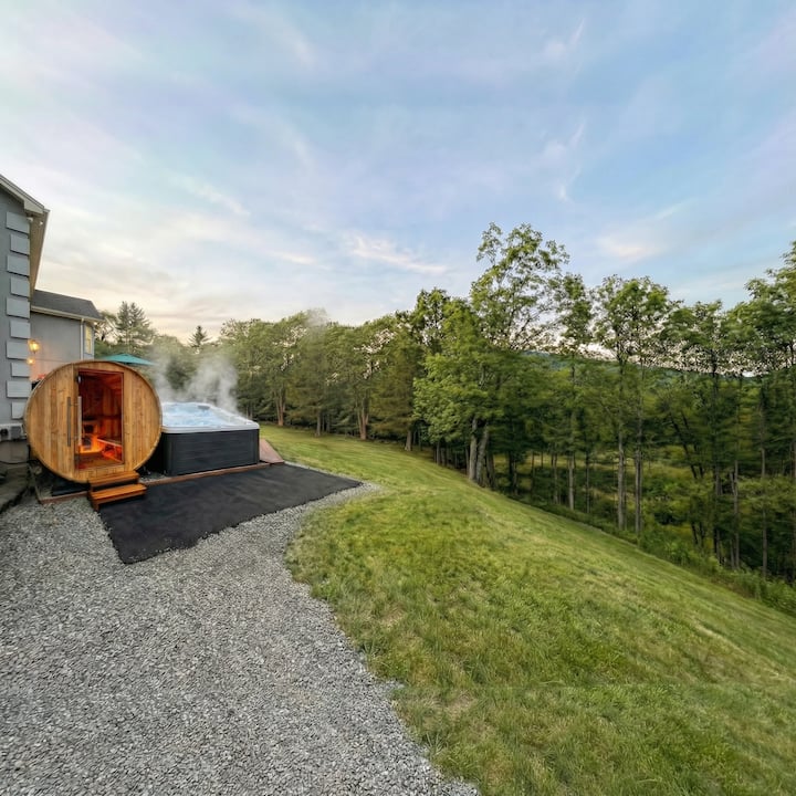 Sauna·hot Tub· Theatre·arcade·nerf Arena·mini Golf - Hudson Valley, NY