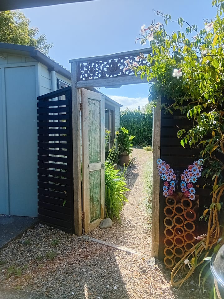 Arty Wanga - New Zealand