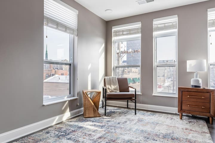 Landing | Chic Studio, Clubhouse, Gym - Columbus, OH