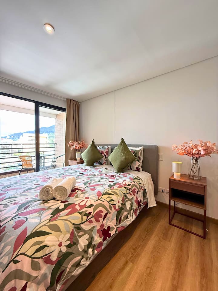 Renteo | Nordic Bloom Loft • Balcony & Cityview - Bogotá