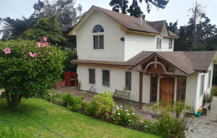 Casa Cómoda Y Luminosa Para Vacaciones Familiares - San Antonio