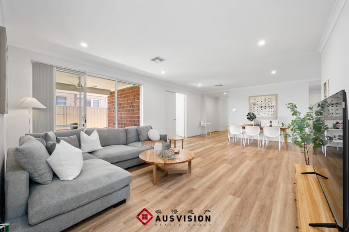 Designer New Built Large Home -Airport>12 Minscbd - Kalamunda