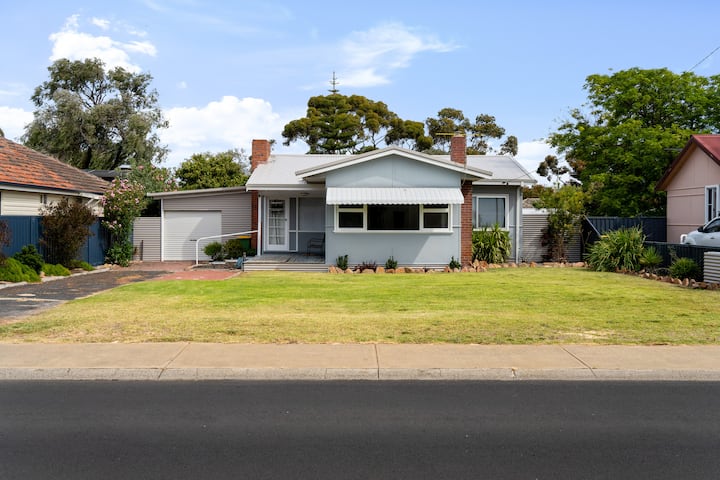 Blue Horizon Beach House - Peppermint Grove Beach, Western Australia