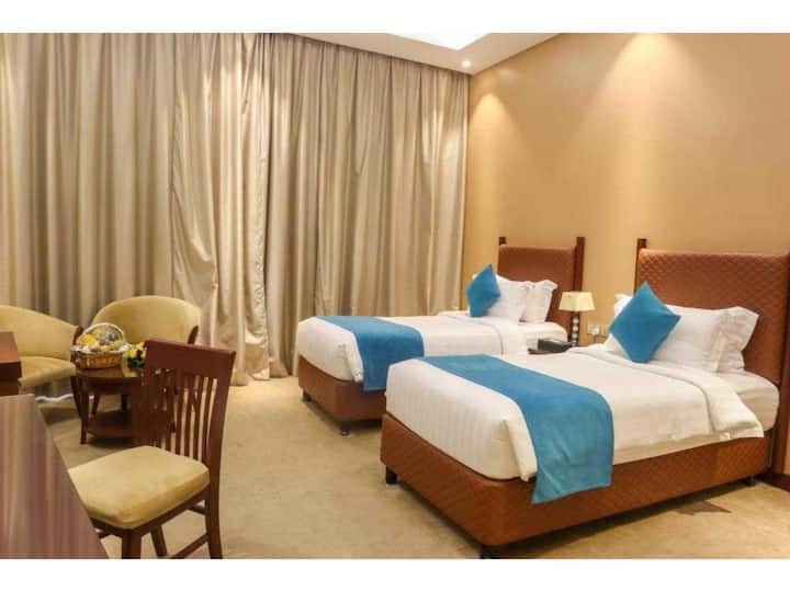 Stylish Twin Retreat Manama Free Wifi Indoor Pool - バーレーン