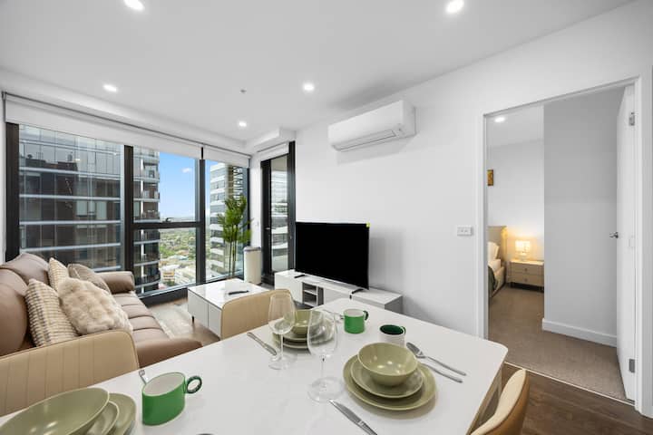 Joyful View Family Residence 3br - L26 - Box Hill