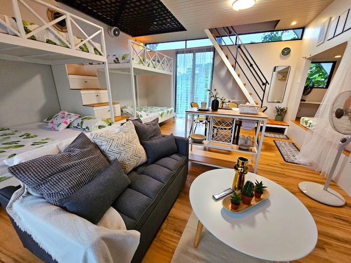 Lake O'cali | Twin House Unit A - Lumban
