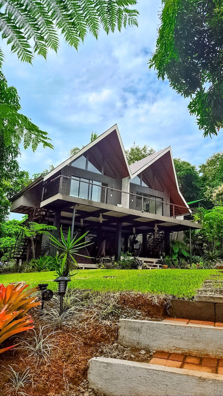 Lake O'cali | Twin House Unit A - Cavinti