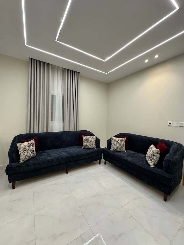 شقة بخدمات متكاملة بجوار محطة القطار - Medina