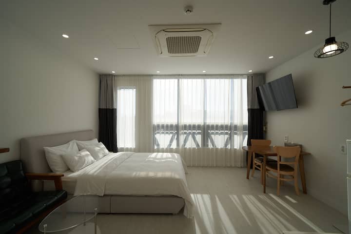 강릉 사근진-순긋 해변 옆 숙소, 403호 - Gangneung-si