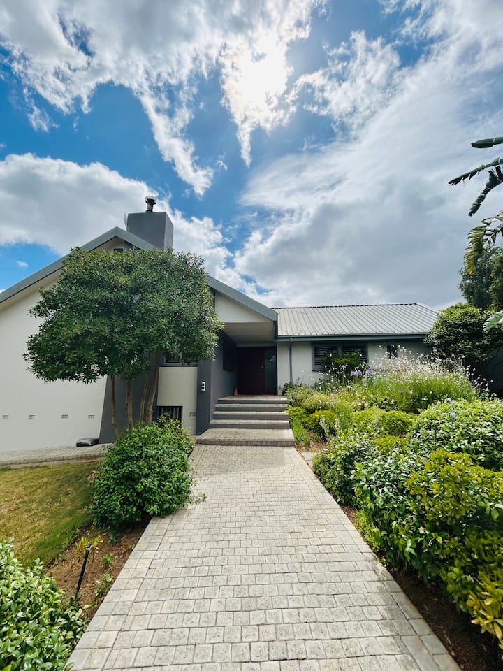 Stellenbosch Home - Stellenbosch