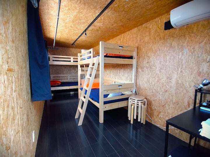 アウトドアサウナ付き! カフェ併設 貸切1組4名まで -Hanare- - Atsugi