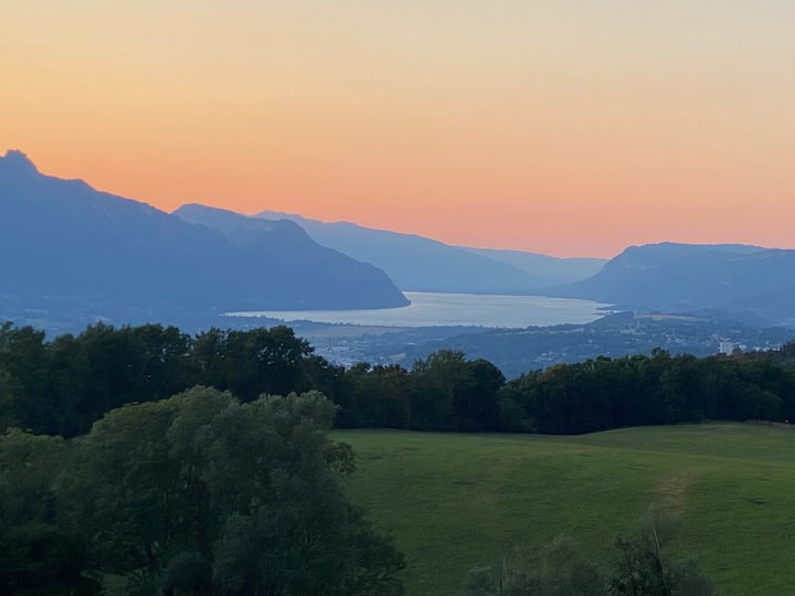 Appartement Entre Lacs Et Montagnes - La Ravoire