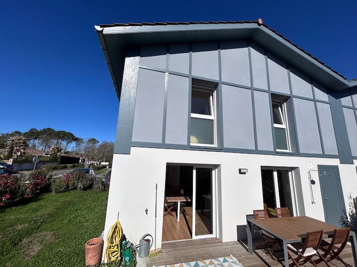 Maison 6 Personnes, Terrasse, Jardin Et Barbecue ! - Seignosse