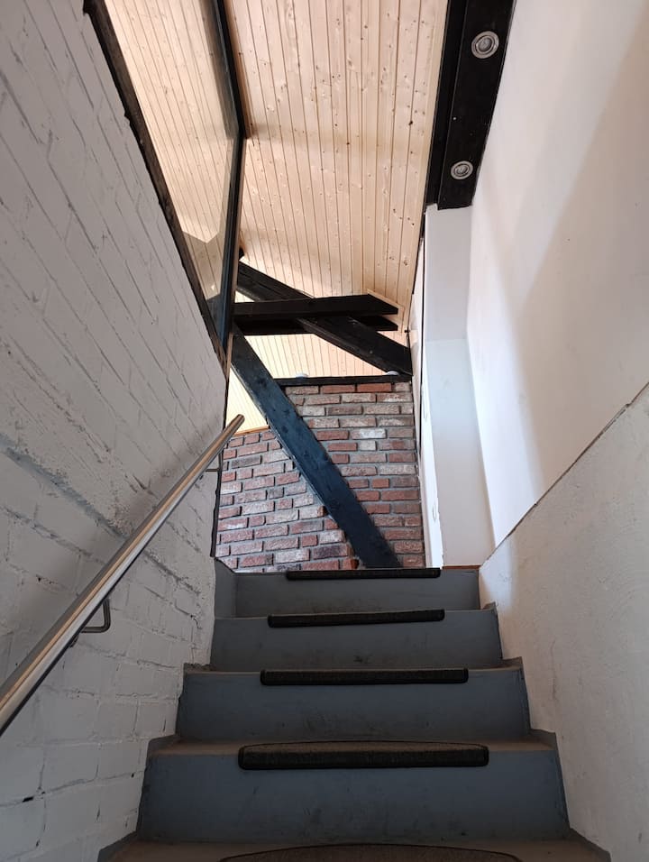 Ferienwohnung Mit Gemütlich Ruhigem Hofflair - Erftstadt