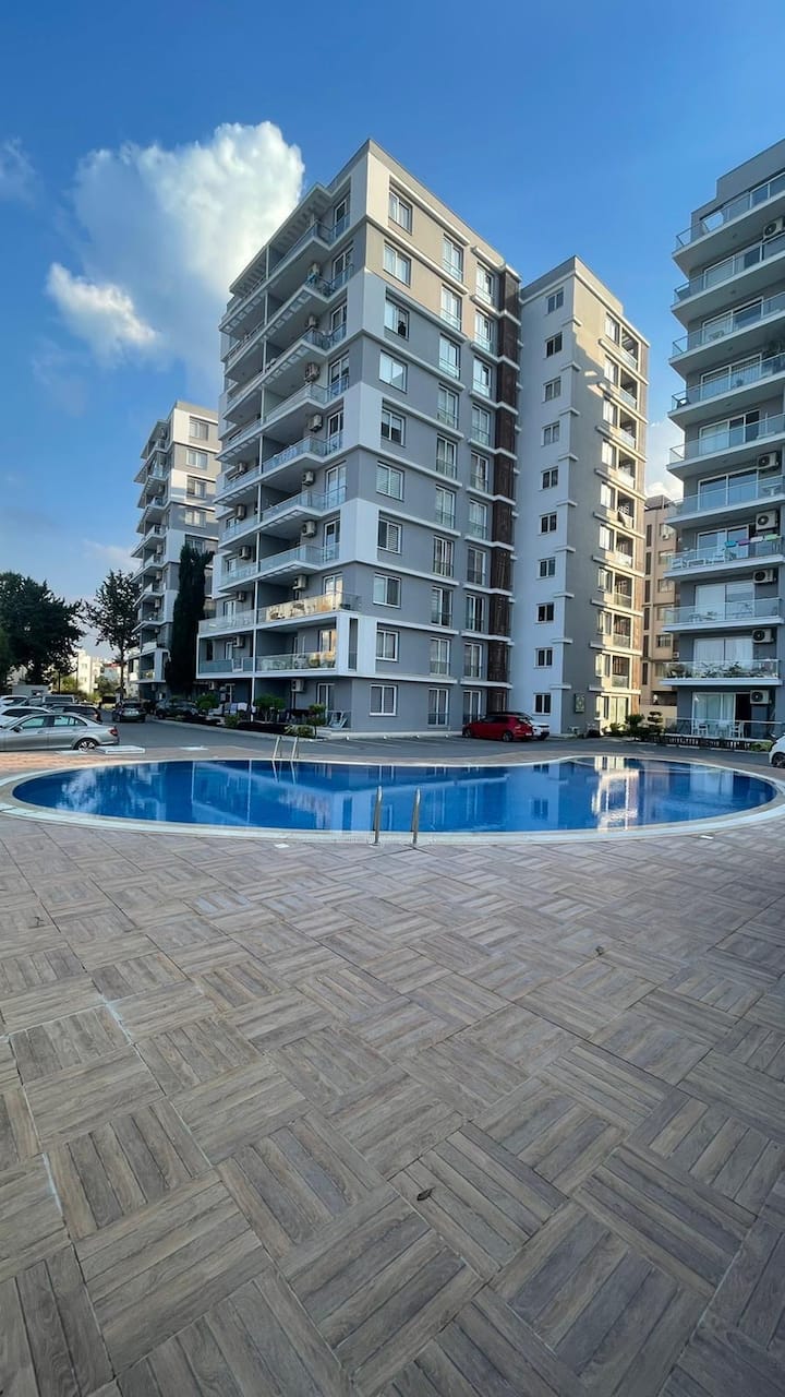 Girne Merkezde Günlük Kiralık 1+1 Rezidans - Girne