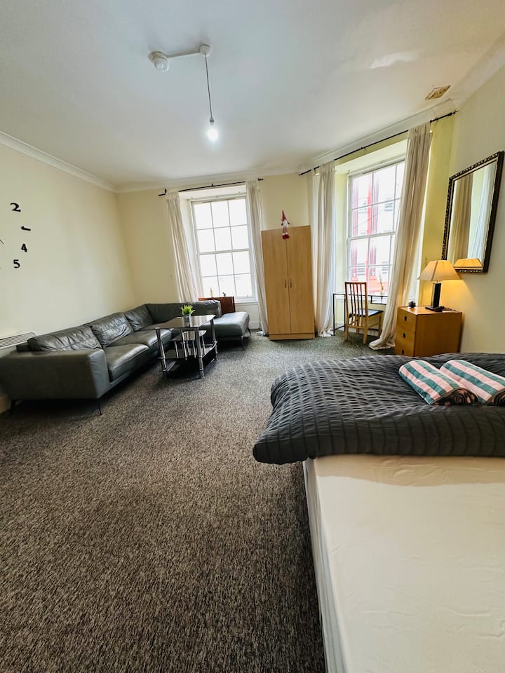 The Cozy Corner - Glasgow