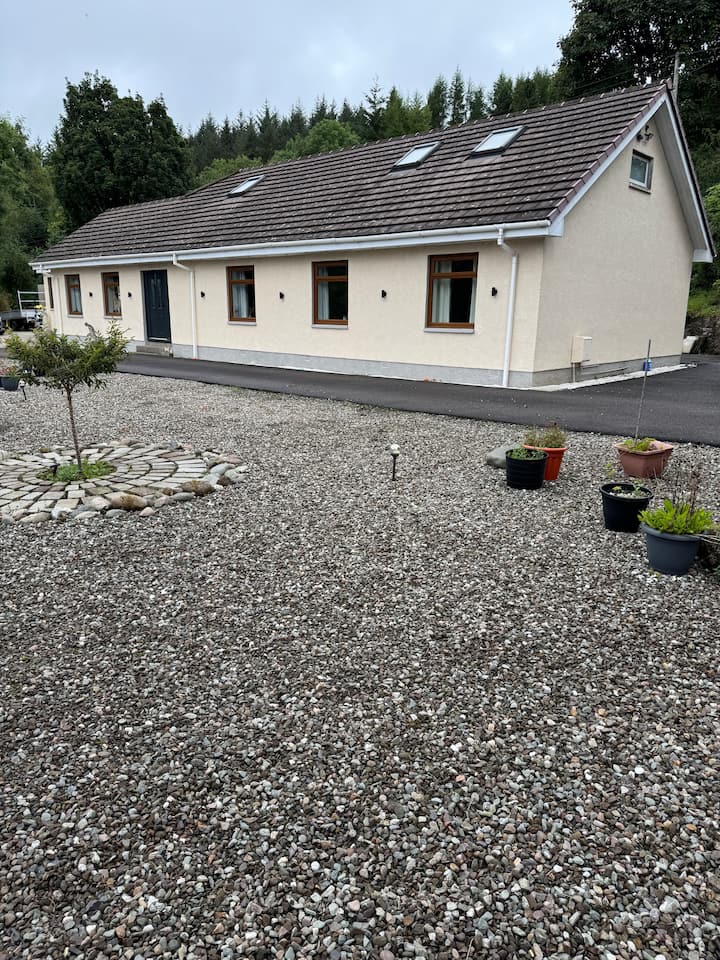 Countryside Apartment  Near Callander - カランダー