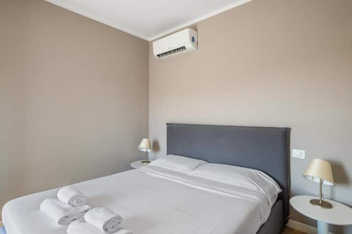 Trendy 1-bedroom Flat With Terrace In Padua - Padoue