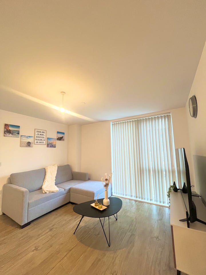 Stylish 2-bed • Free Parking • City Centre - Birmingham